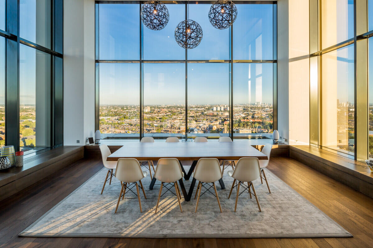 HomeViews | Vantage Point, N19 Reviews