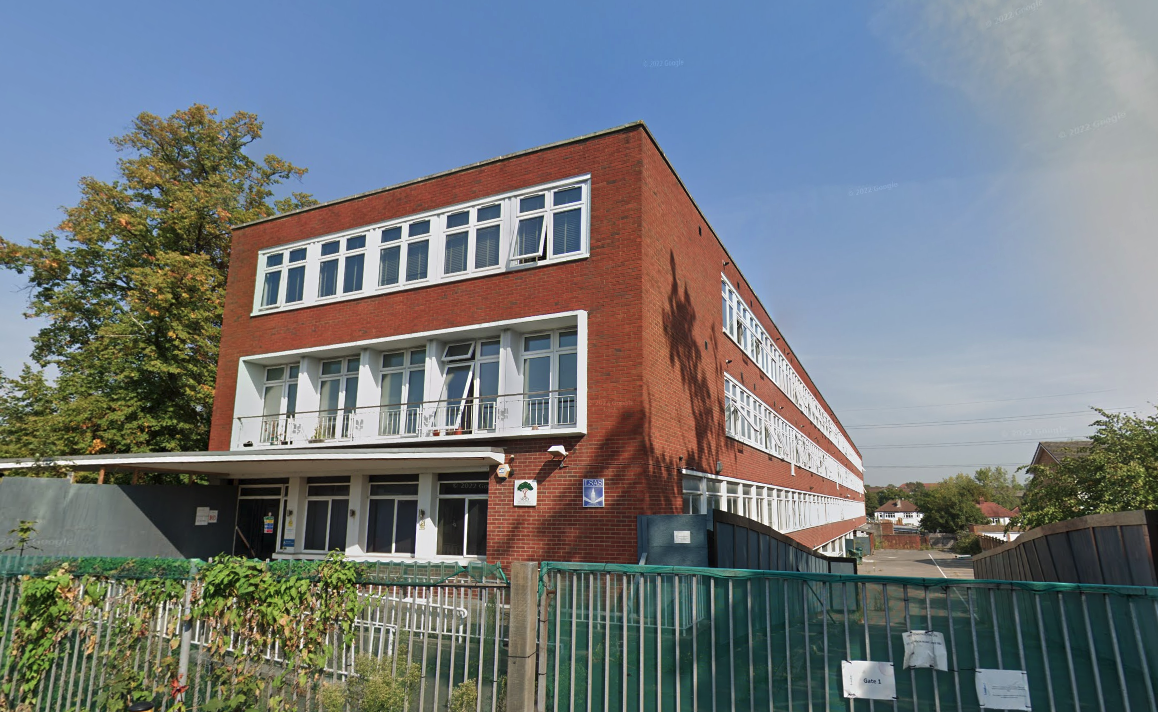 HomeViews | Haredon House, SM3 Reviews - Read resident reviews on HomeViews.com